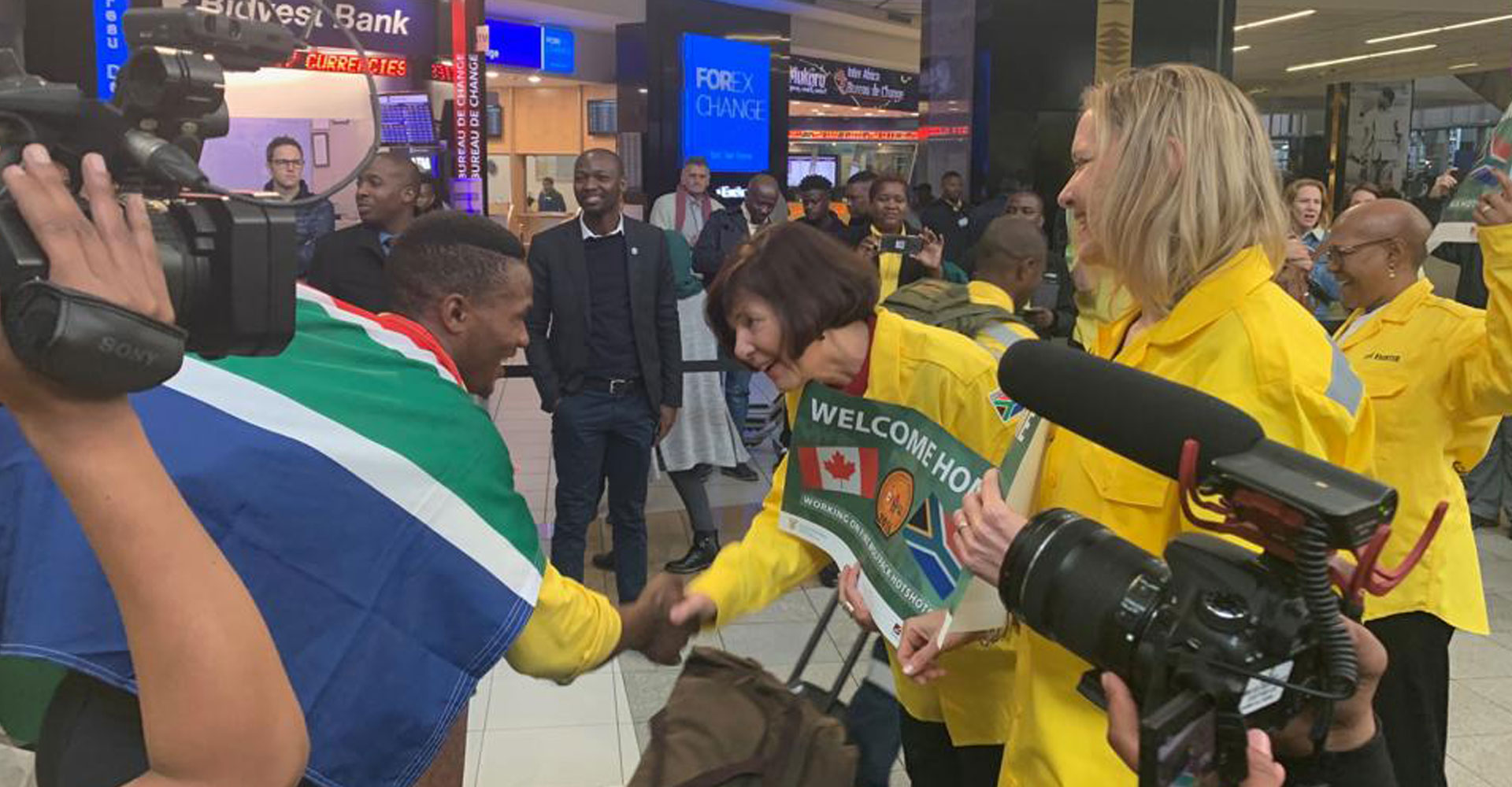 Working on Fire team returns after a successful deployment to Canada ...