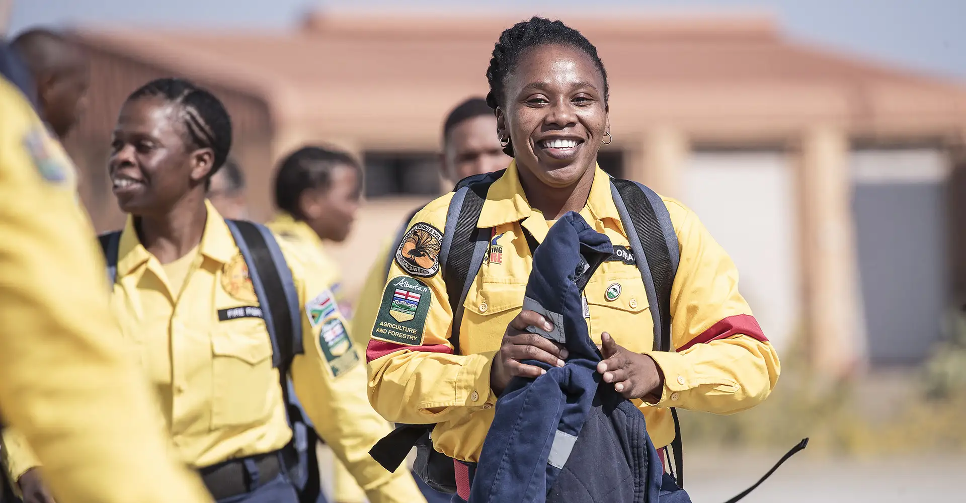 South African Firefighters Return After Successful Canadian Wildfire ...